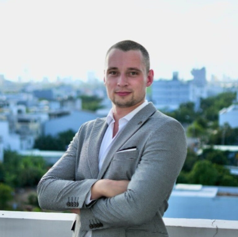 What is microblogging? A comprehensive guide with expert insights, tips ...